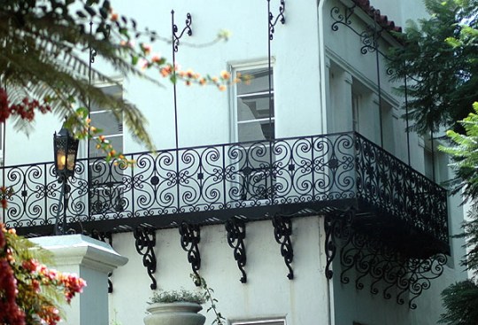 How to Find an Apartment in LA | The Suite Life